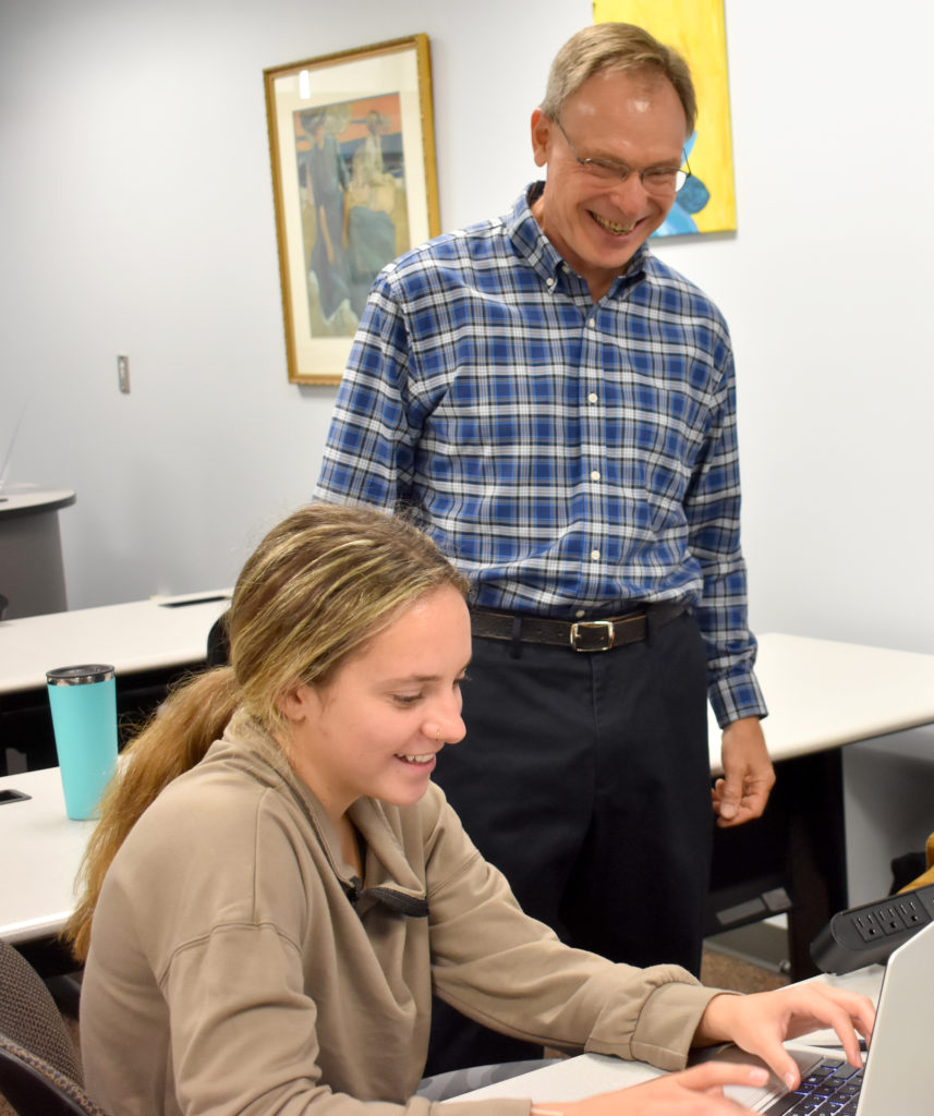 Bell builds 30 years of relationships | Southwest Tech News